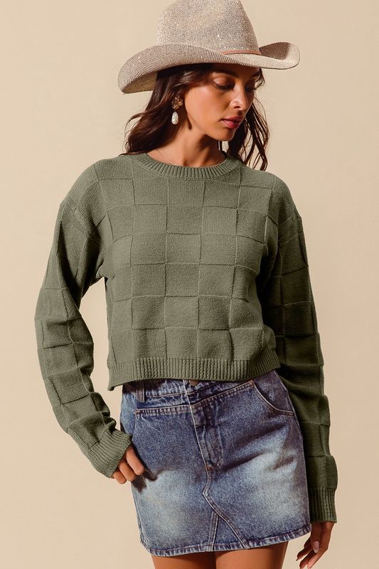 CHECKER PATTERN SWEATER