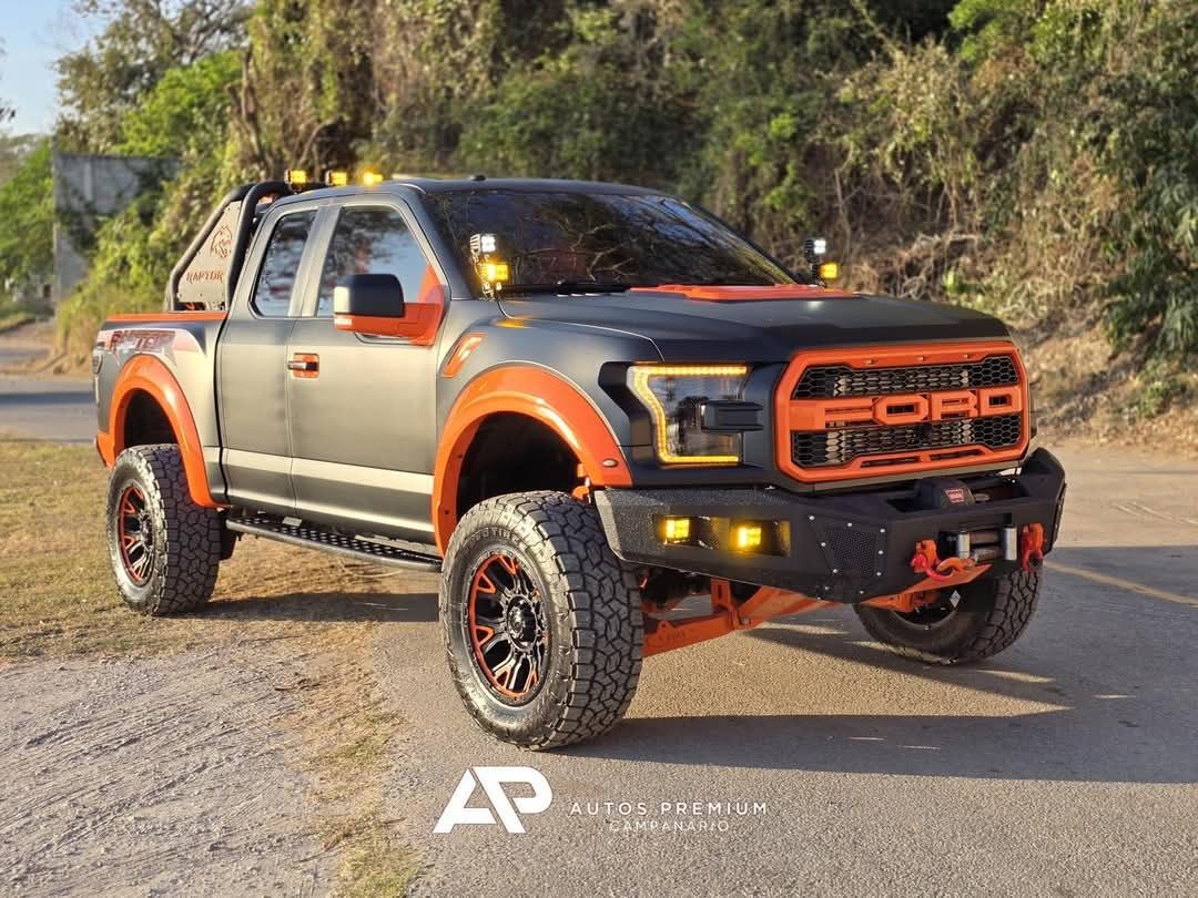 Ford Lobo Raptor 2018
