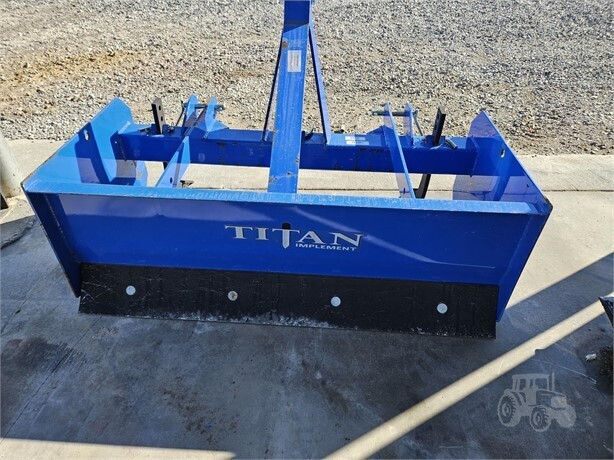 IronCraft Standard Duty 4Ft Box Blade w/Scarifiers