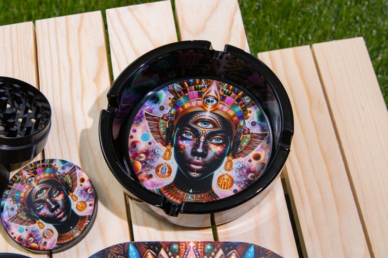 Custom 3inch Glass Ashtray Designs Creative Cosmic Crafts