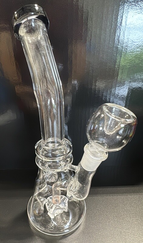 GLASS WATER PIPE