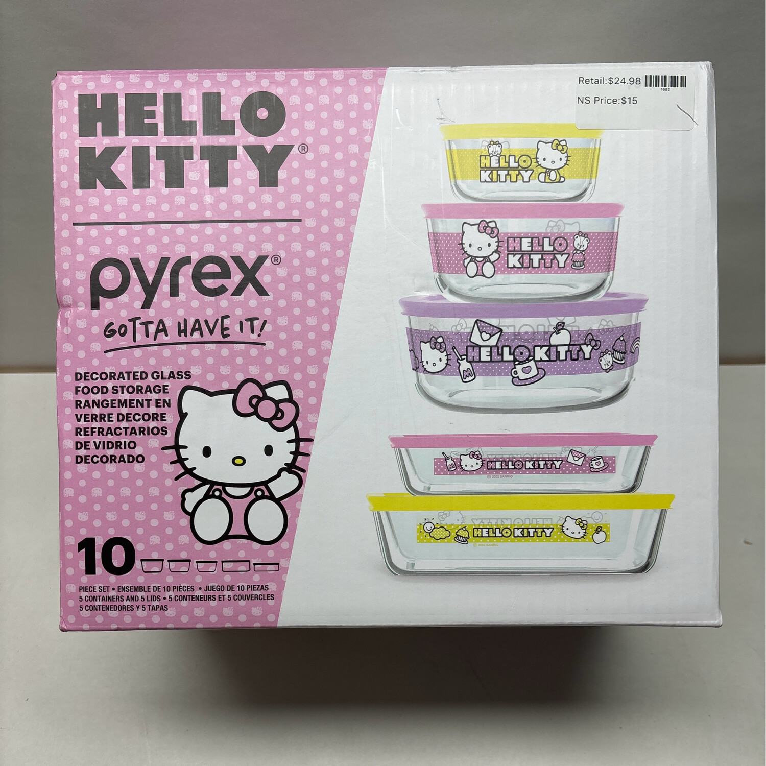 Hello Kitty Pyrex Set