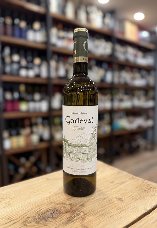 Bodegas Godeval Godello Valdeorras, Spain 2022 (750ml)
