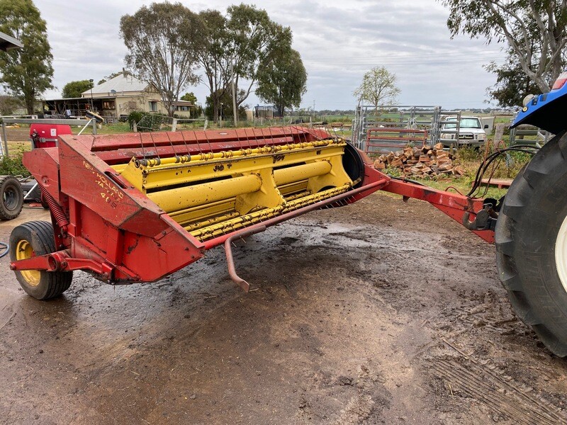 New Holland 489 Haybine Mower conditioner