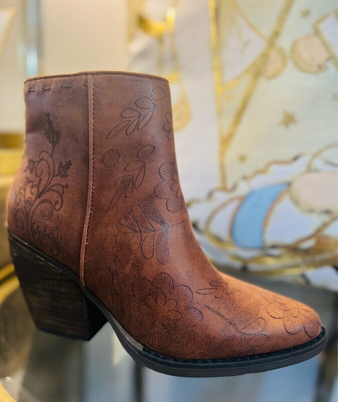 Sophia Boot