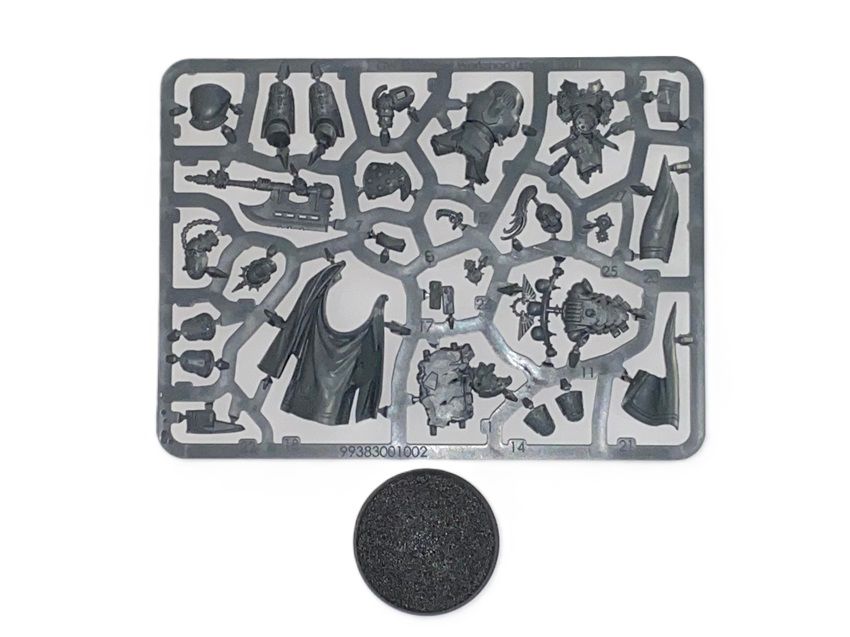 Space Marines Jump Captain With Relic Shield in Sealed Box