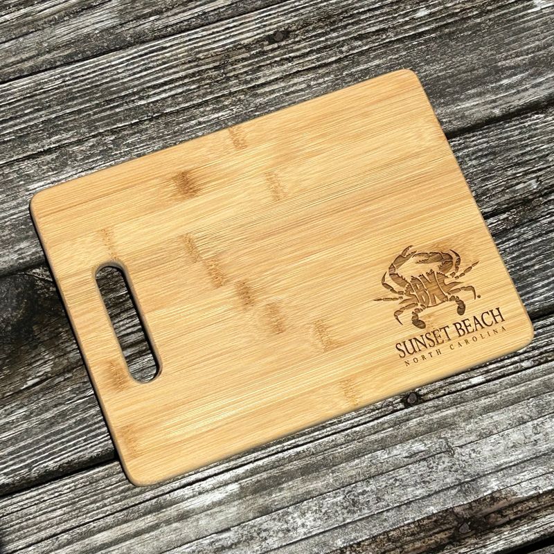 SBNC CRAB CLASSIC CUTTING BOARD