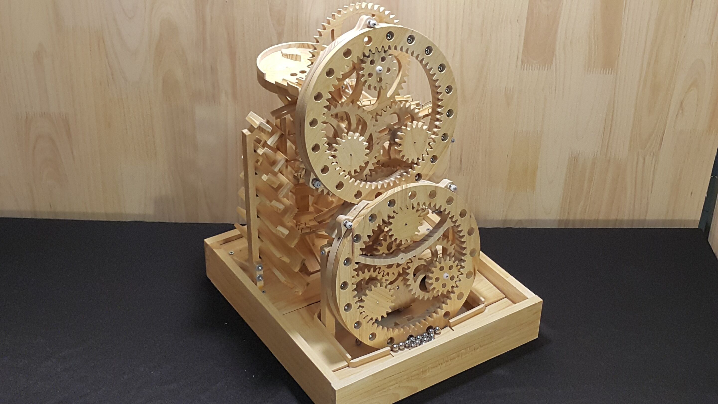Wood Marble Machine