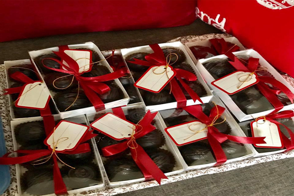 Paras Sweet Temptations